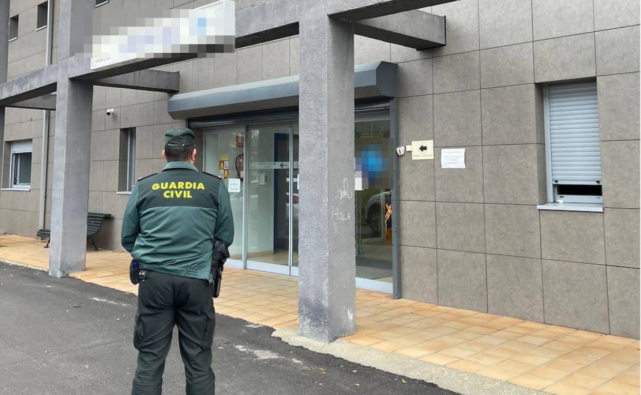 Detenido por un robo con fuerza en el centro de salud de Guardo | El Norte de Castilla